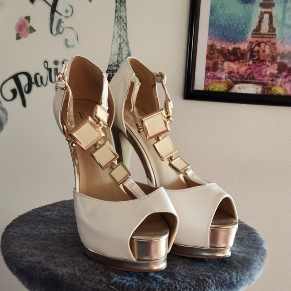 Call It Spring | Shoes | Call It Spring Platform Heels | Poshmark